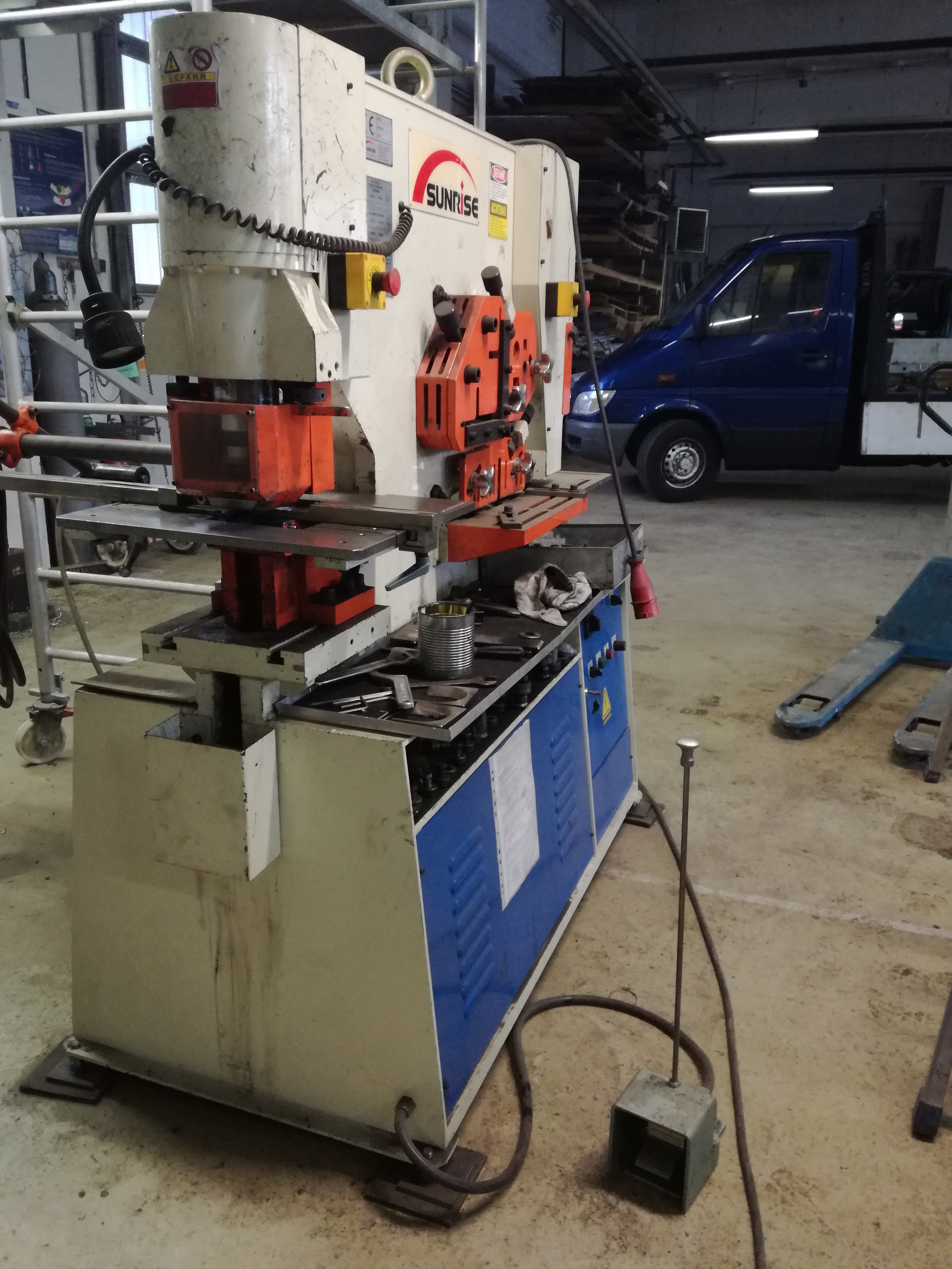 Becher Metallbau GmbH/